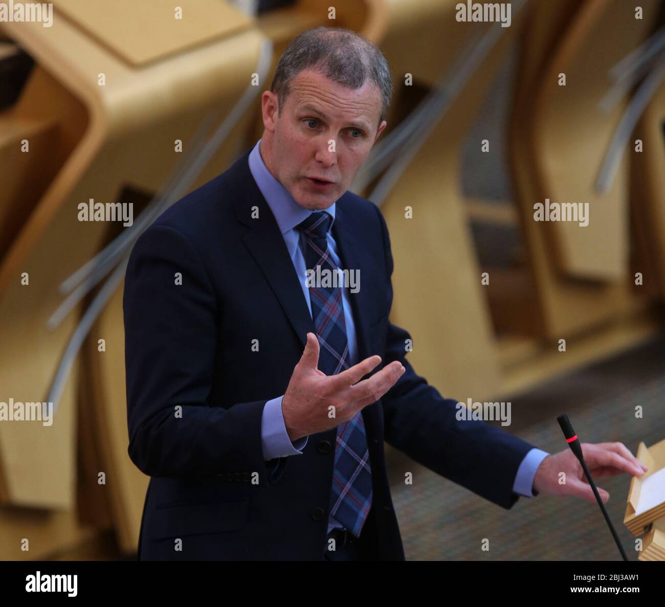 Speaking at holyrood hi-res stock photography and images - Alamy