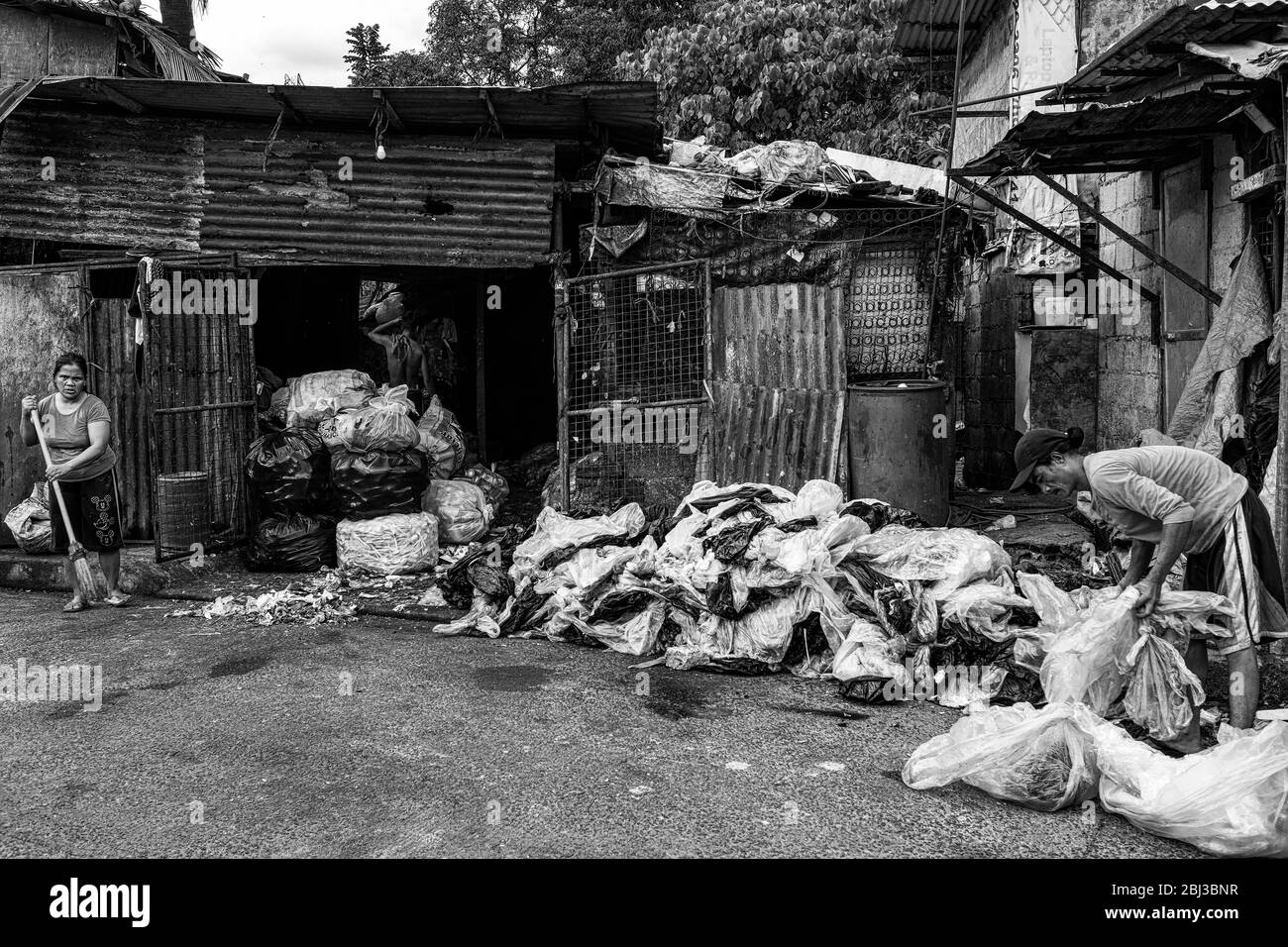 Payatas, living in the garbage (Manila, Philippines Stock Photo - Alamy
