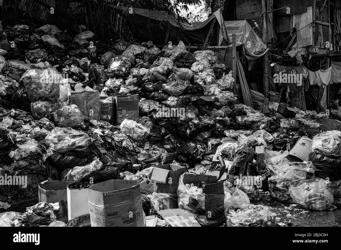 Payatas, living in the garbage (Manila, Philippines Stock Photo - Alamy