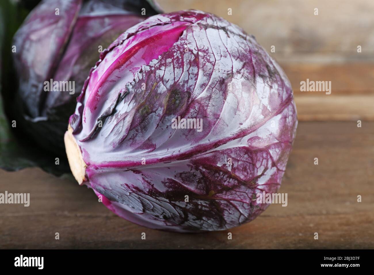 Cross section close up red cabbage hi-res stock photography and images ...