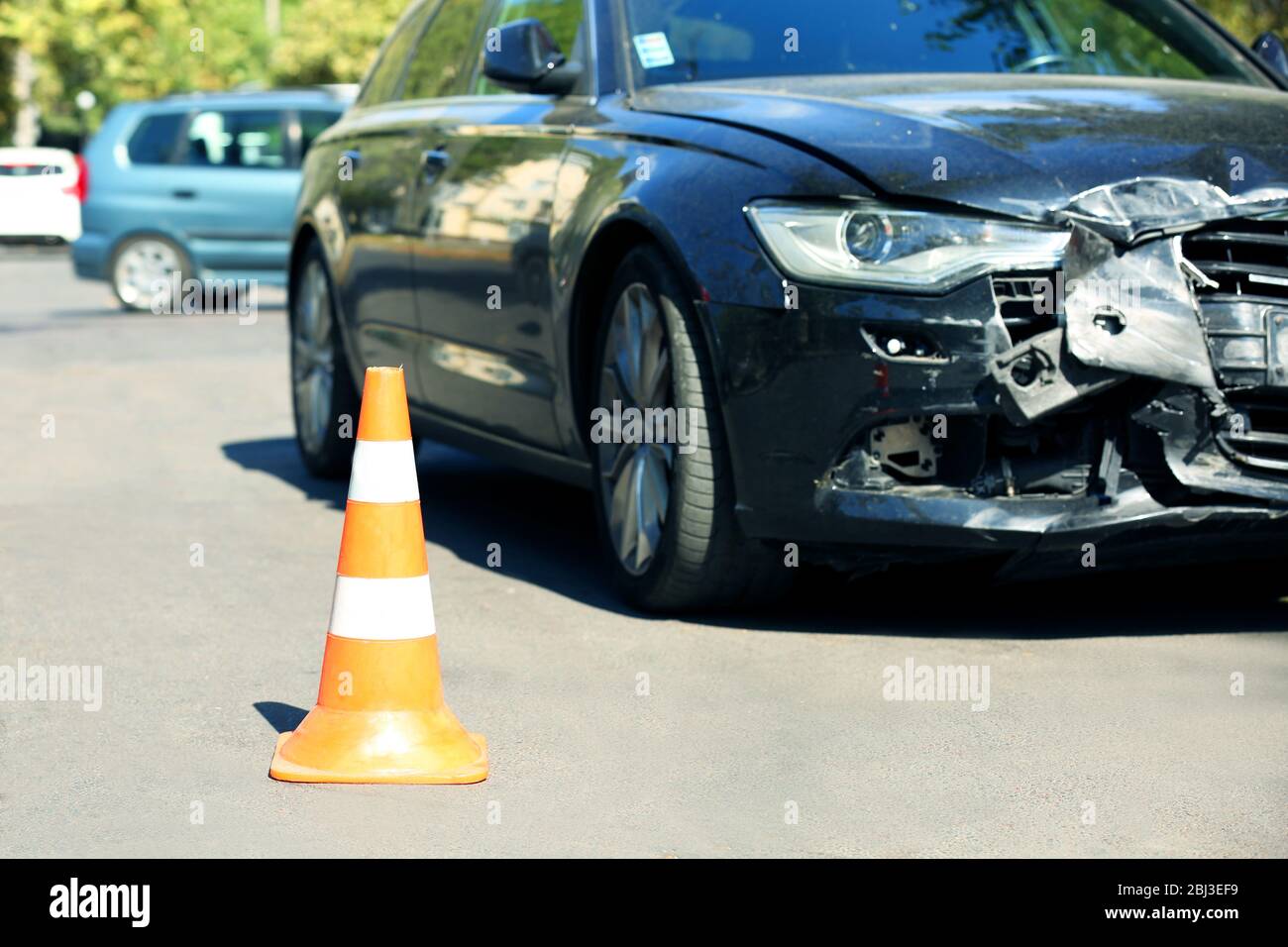 Broken car on the road Stock Photo - Alamy