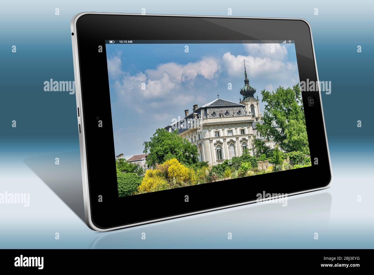 Historisches festetics schloss hi-res stock photography and images - Alamy