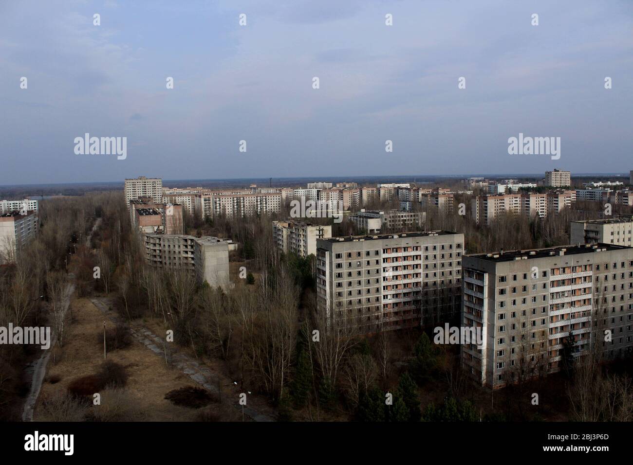 Abandoned city pripyat hi-res stock photography and images - Alamy
