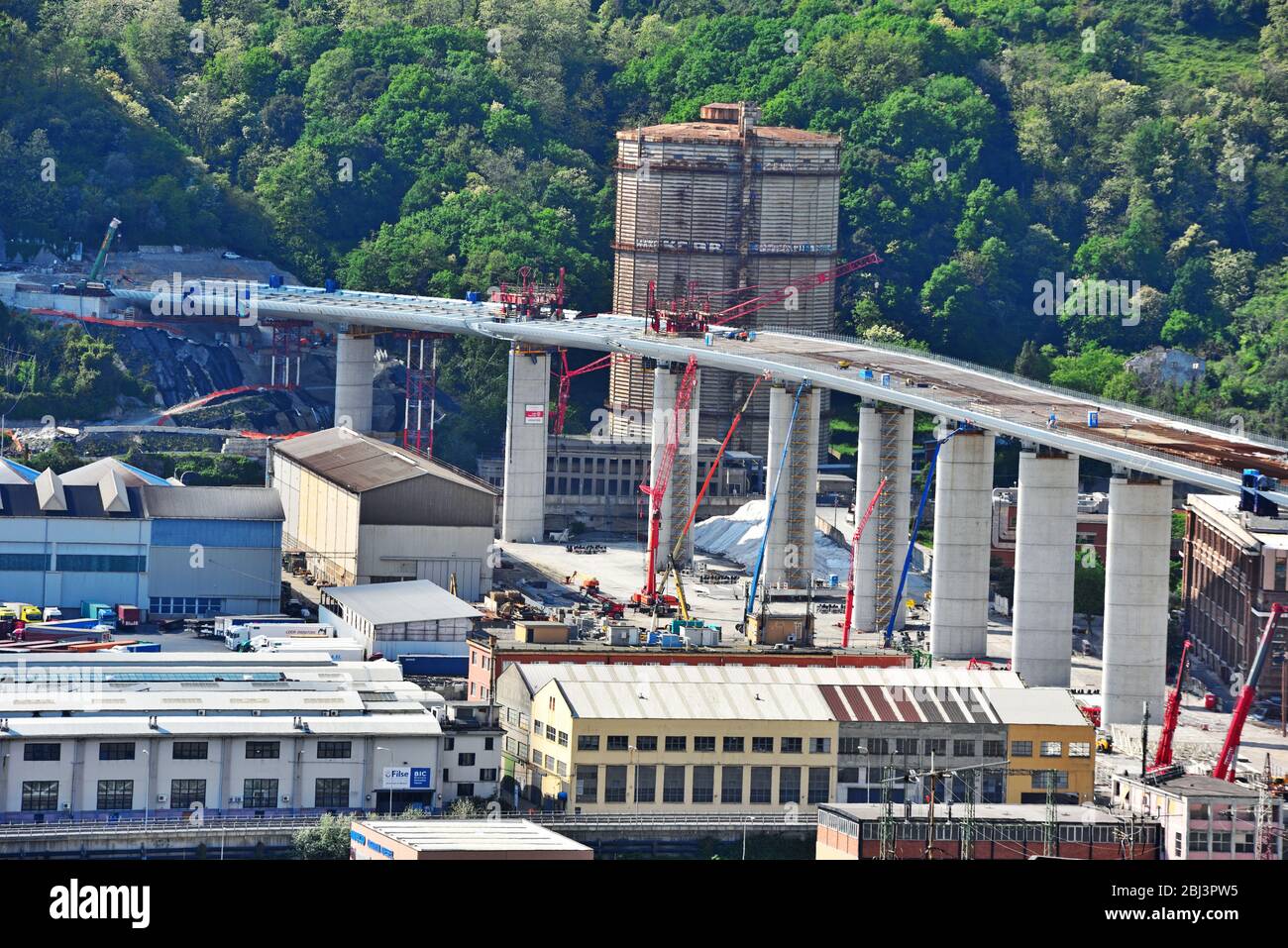 latest reconstruction work on the new highway bridge (ex morandi) which ...