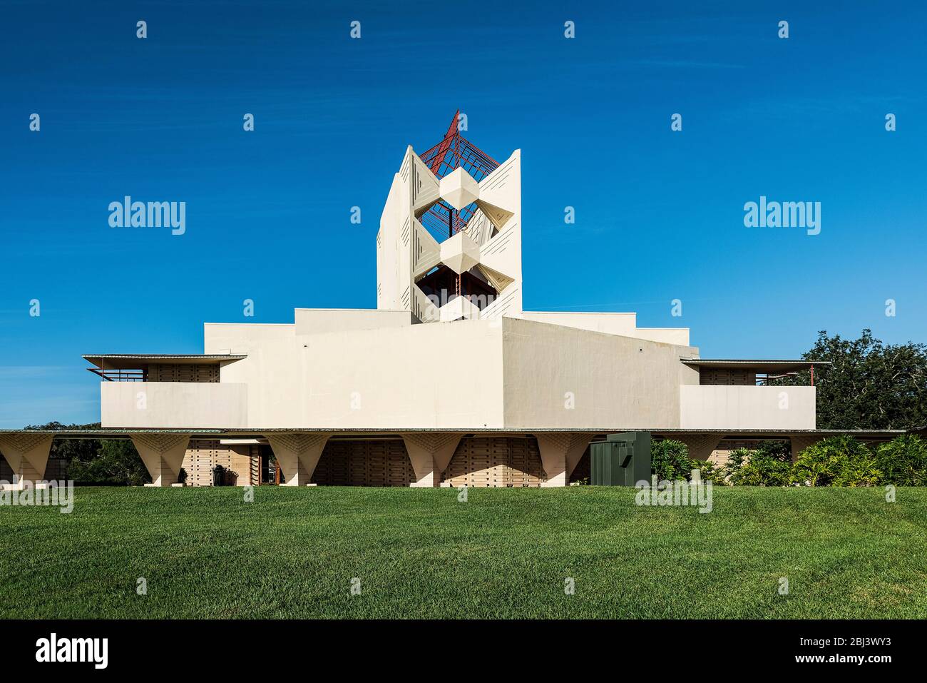 Annie Pfeiffer Chapel designed by Frank Loyd Wright for Florida ...