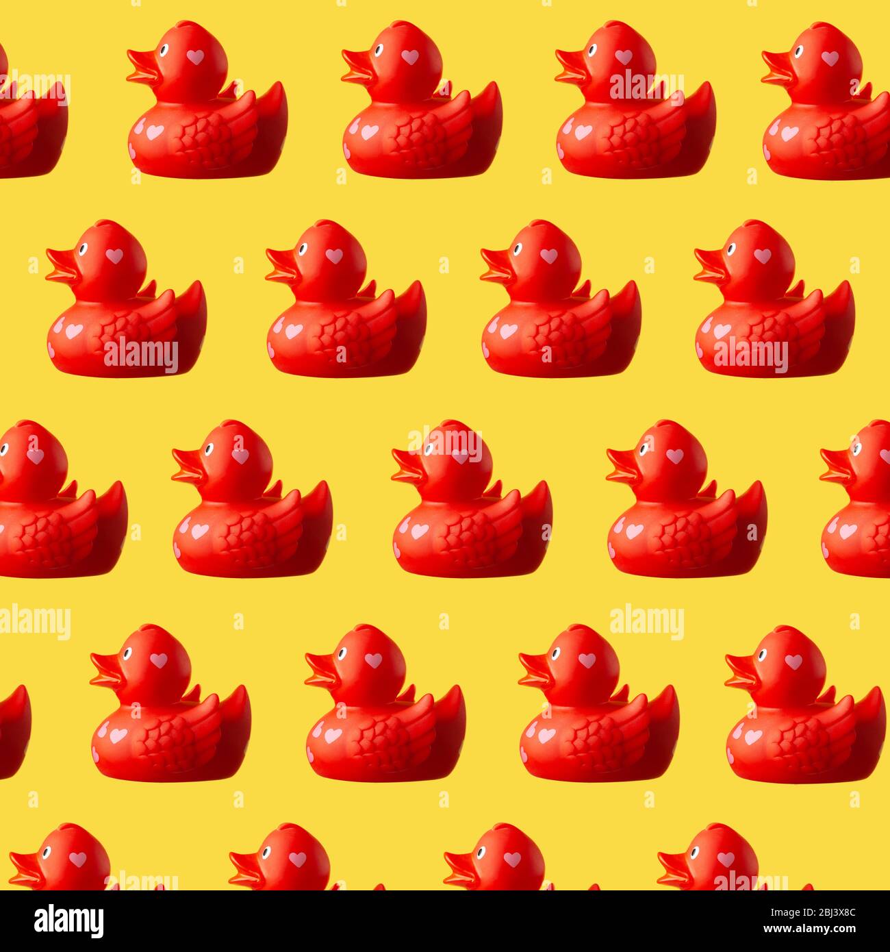 Rubber duck cutout hi-res stock photography and images - Alamy