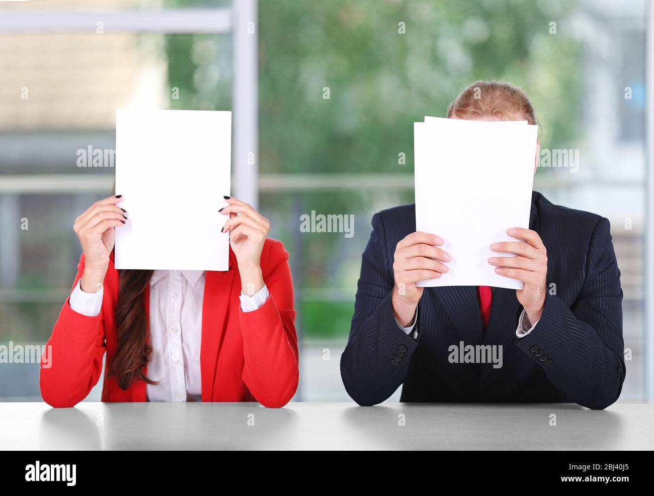 TV anchor training for telling news Stock Photo - Alamy