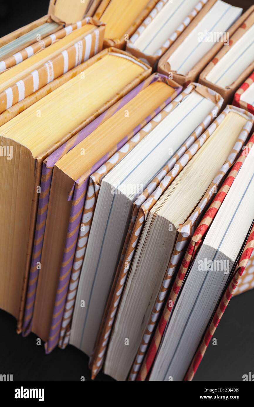 Vintage science fiction cover hi-res stock photography and images - Alamy