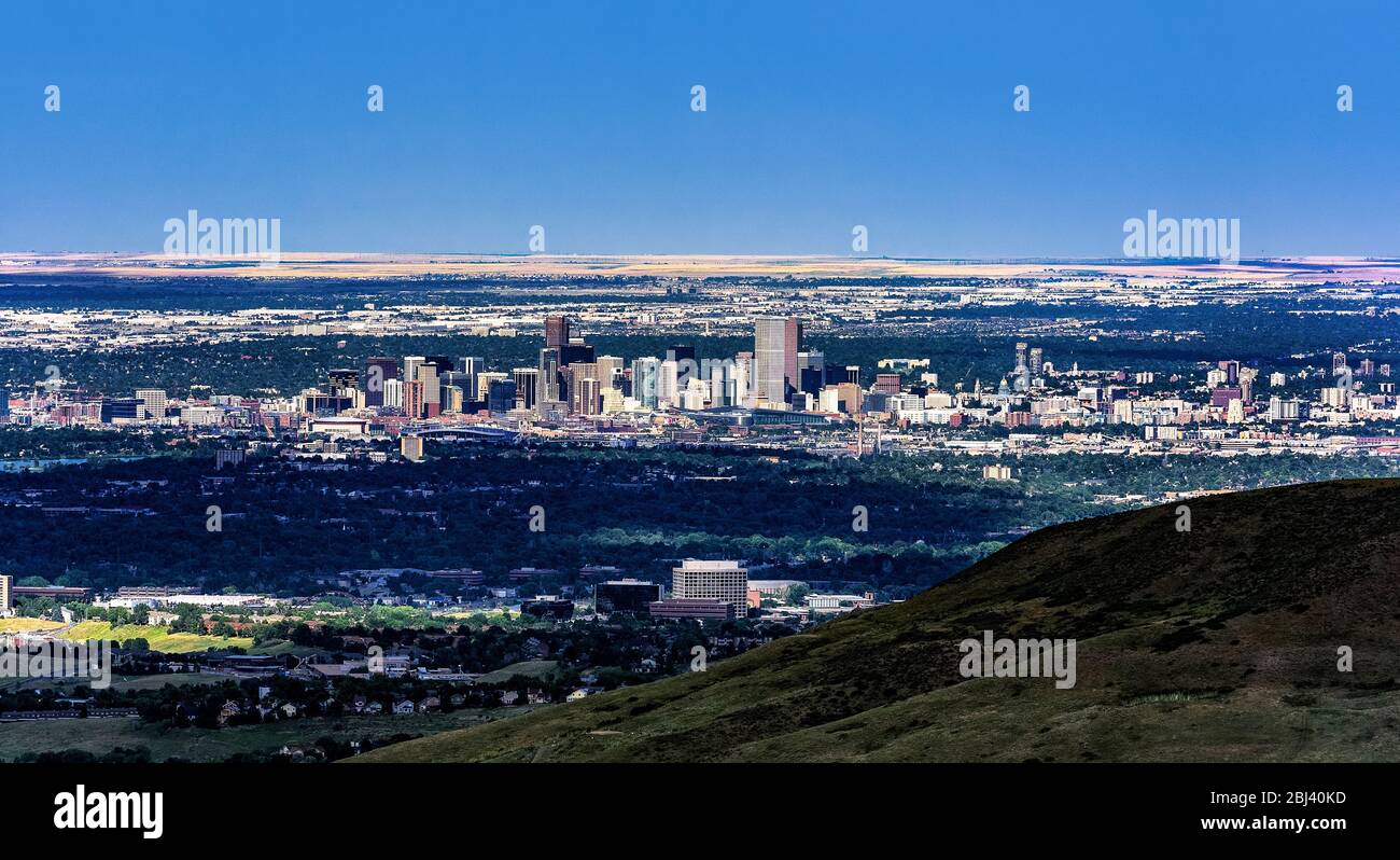 Denver skyline panoramic hi-res stock photography and images - Alamy
