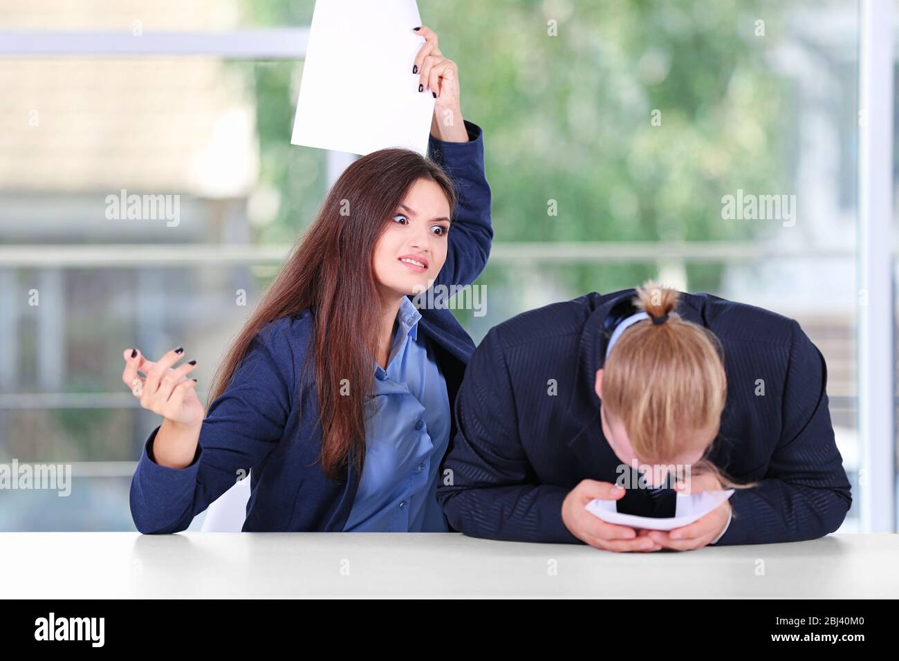 TV anchor training for telling news Stock Photo - Alamy