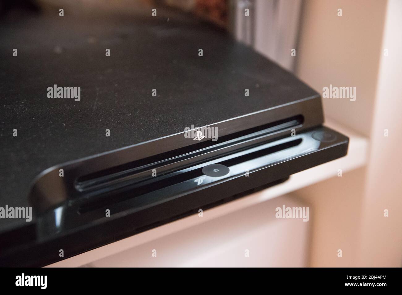 Ps gaming logo hi-res stock photography and images - Alamy