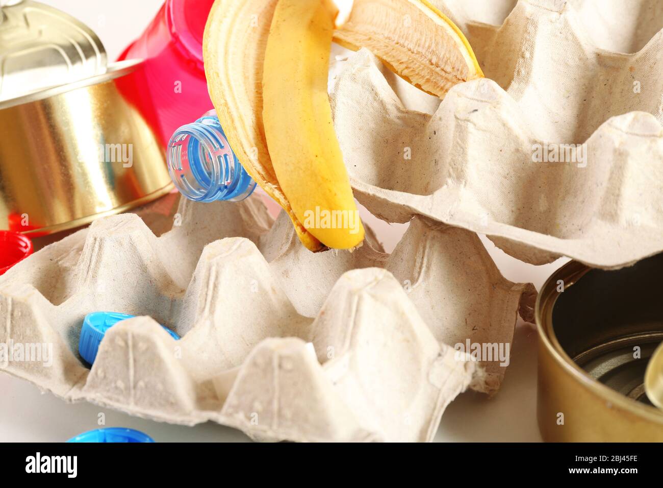 Rubbish close up hi-res stock photography and images - Alamy