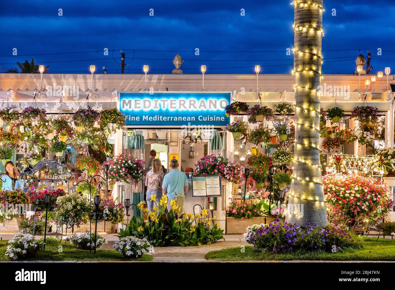 Mediterrano hi-res stock photography and images - Alamy