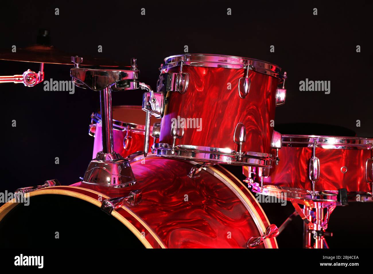 Drum set on a stage Stock Photo - Alamy