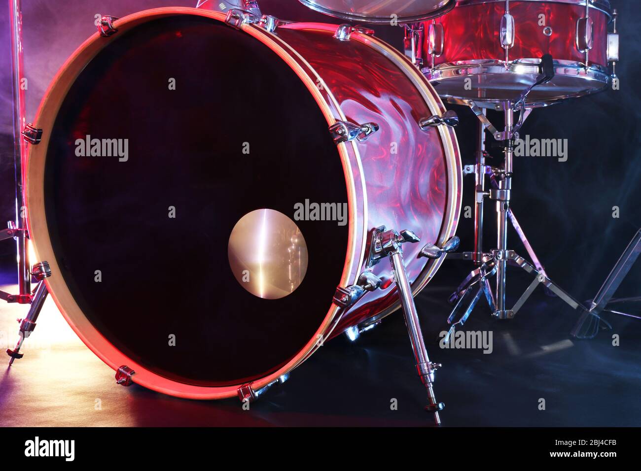 Drum set on a stage Stock Photo - Alamy
