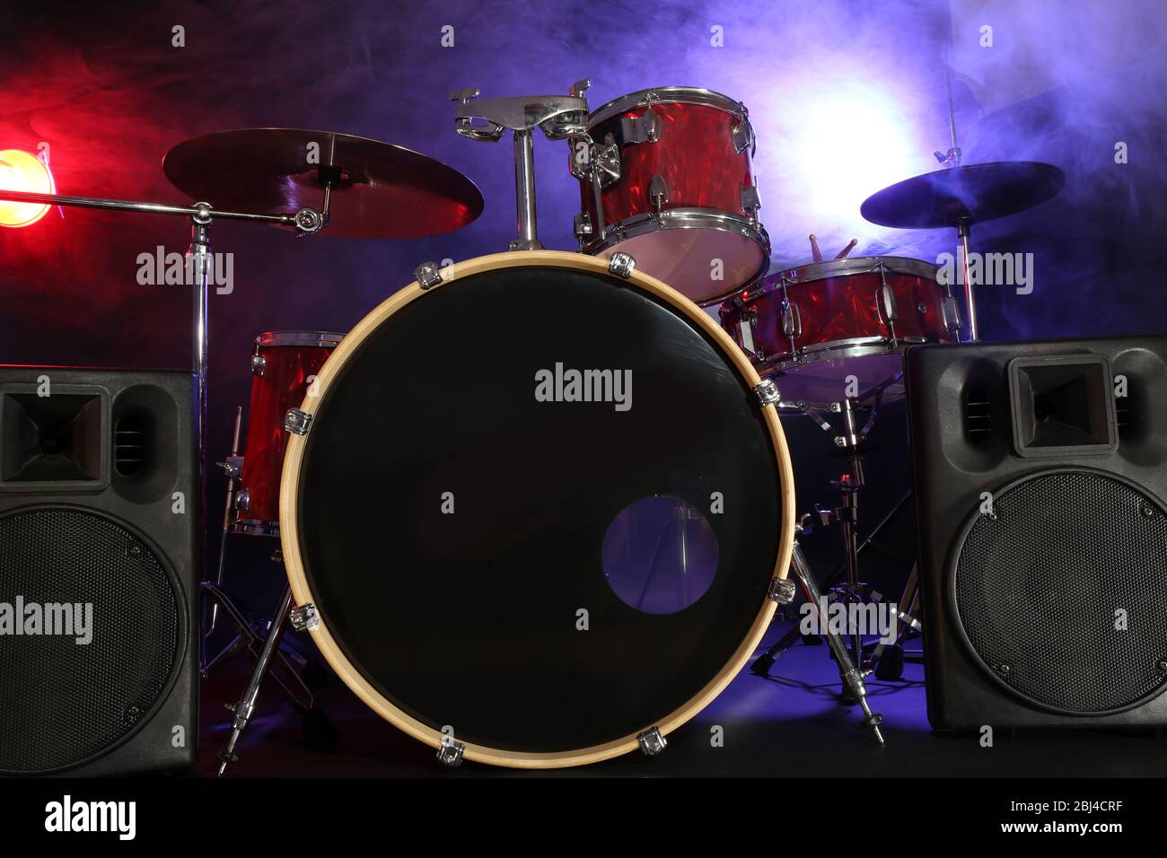 Drum set on a stage Stock Photo - Alamy