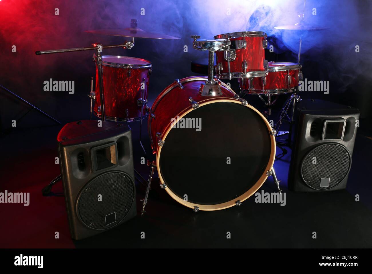 Drum set on a stage Stock Photo - Alamy