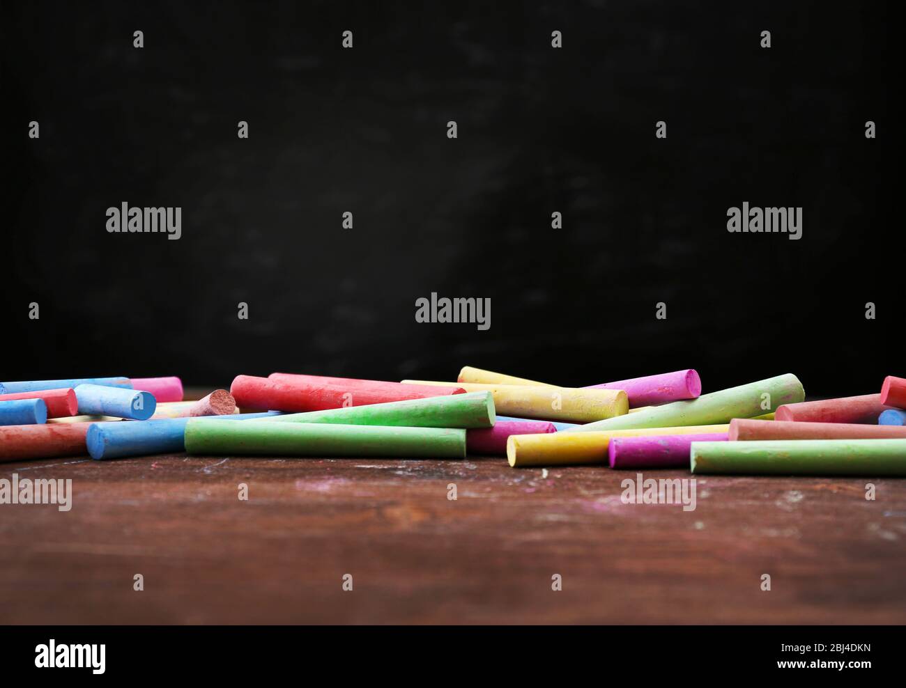 Chalks paper texture hi-res stock photography and images - Alamy