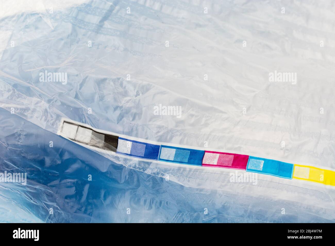 Halftone printing process hi-res stock photography and images - Alamy