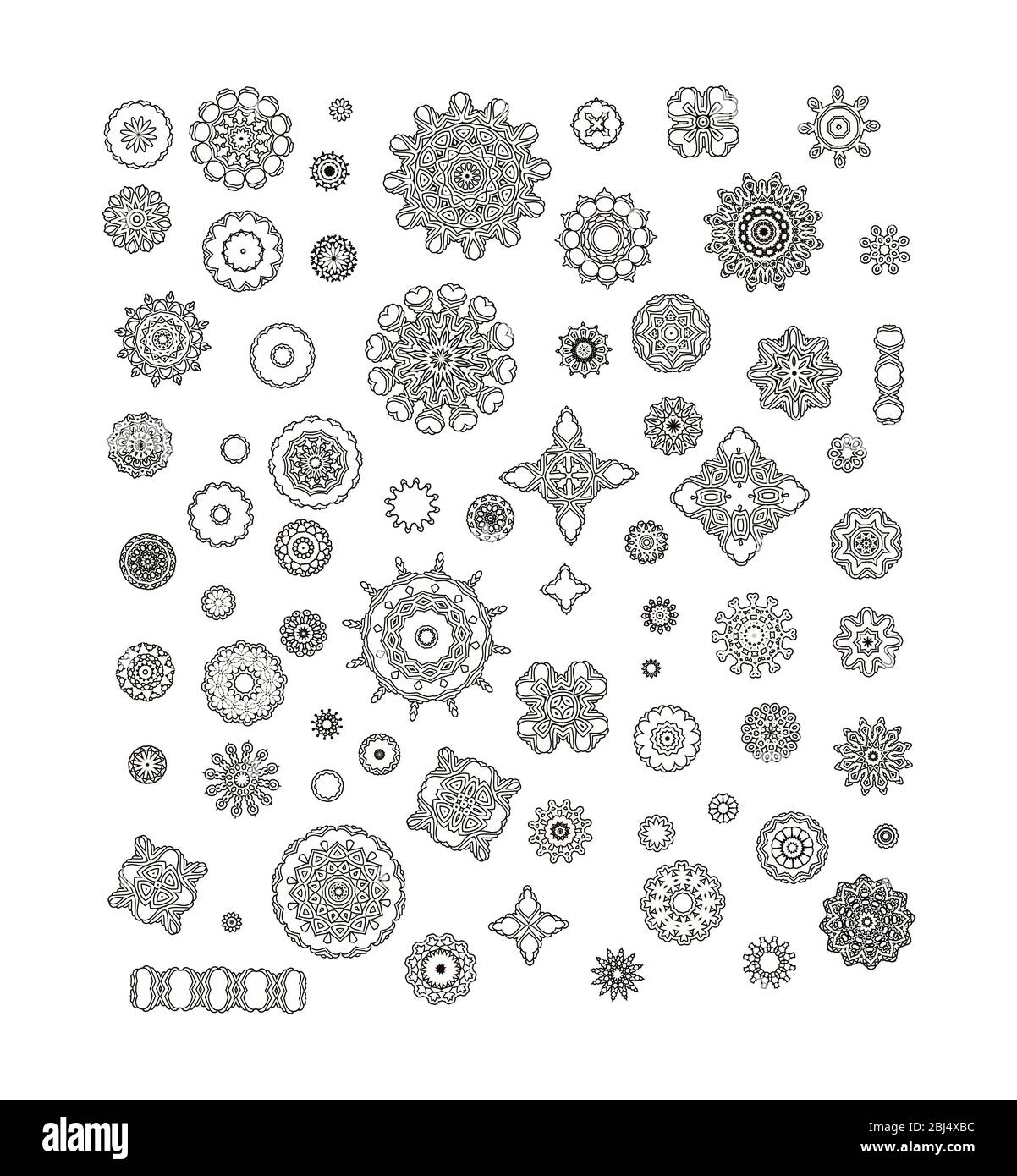 Round ornament pattern. Hand drawn black background Stock Photo - Alamy