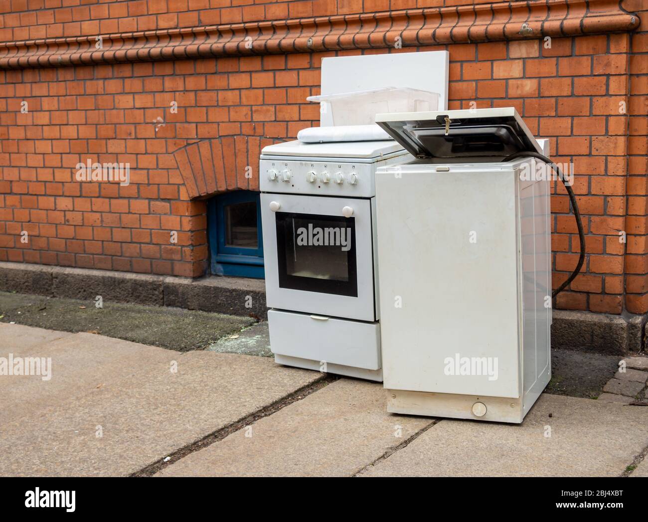 Old electrical equipment hi-res stock photography and images - Alamy