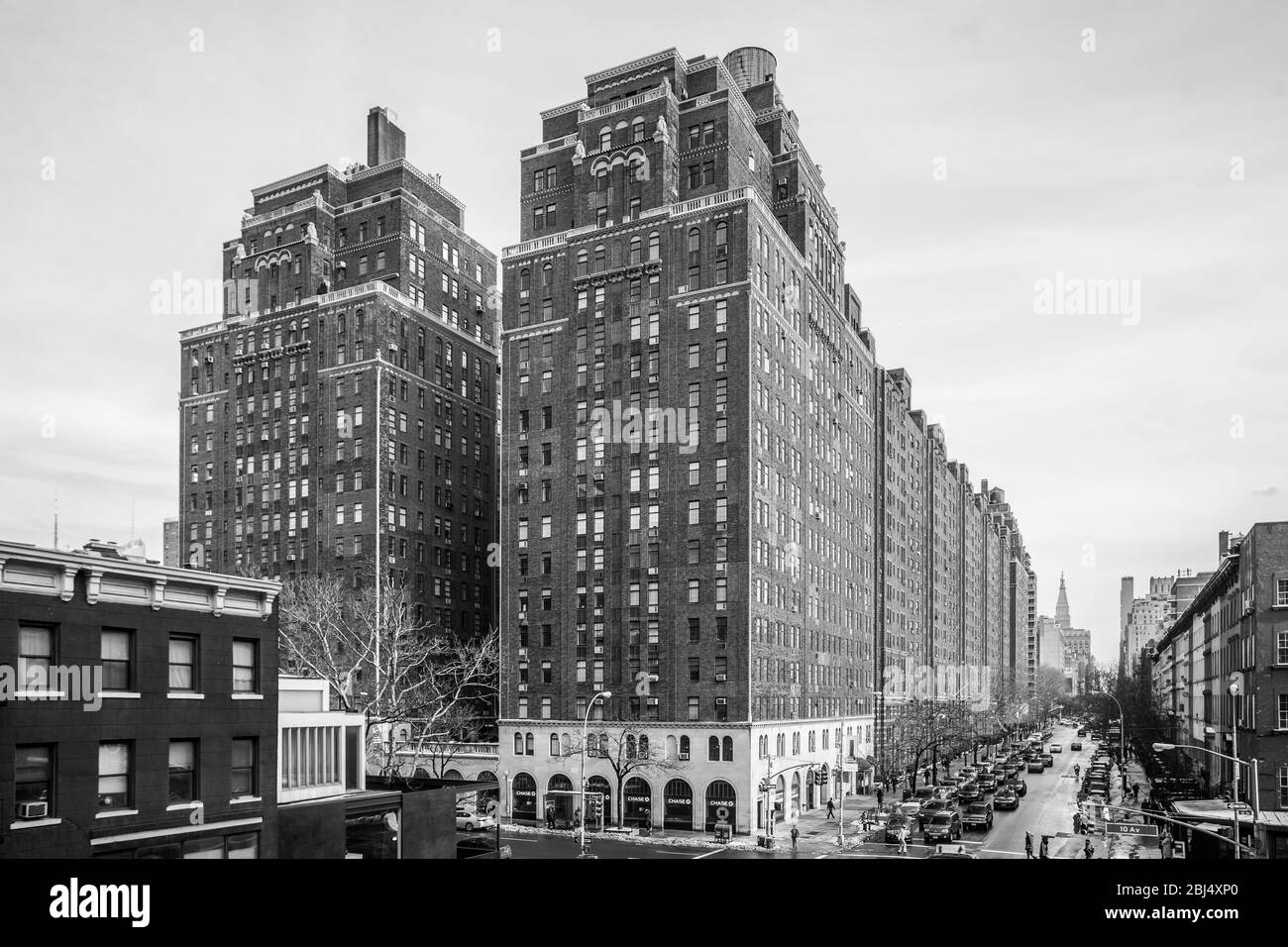 Chelsea apartment Black and White Stock Photos & Images - Alamy