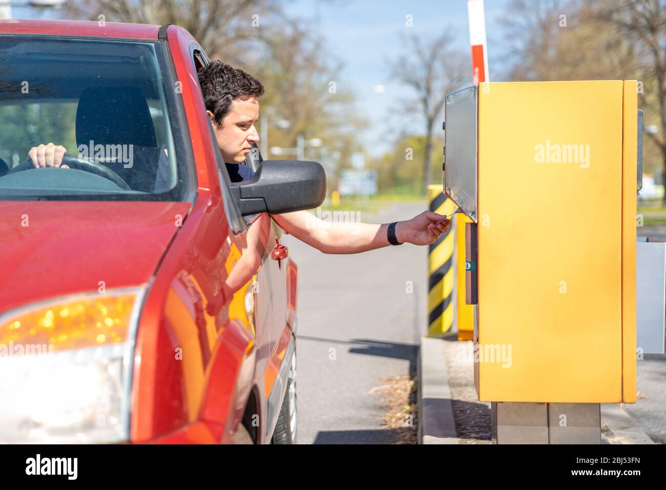 Driver gets ticket hi-res stock photography and images - Alamy
