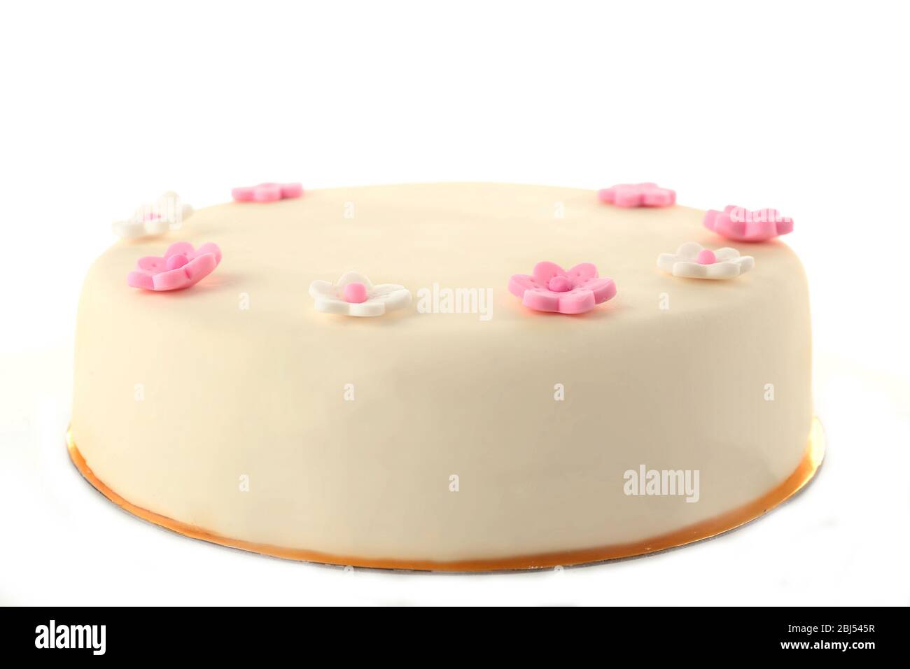 Cake with sugar paste flowers, isolated on white Stock Photo - Alamy