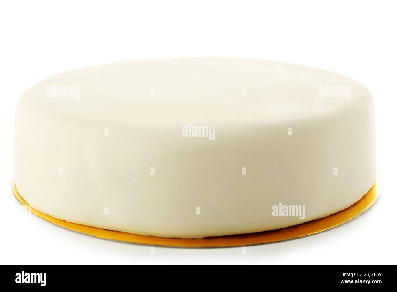 Cake with sugar paste, isolated on white Stock Photo - Alamy