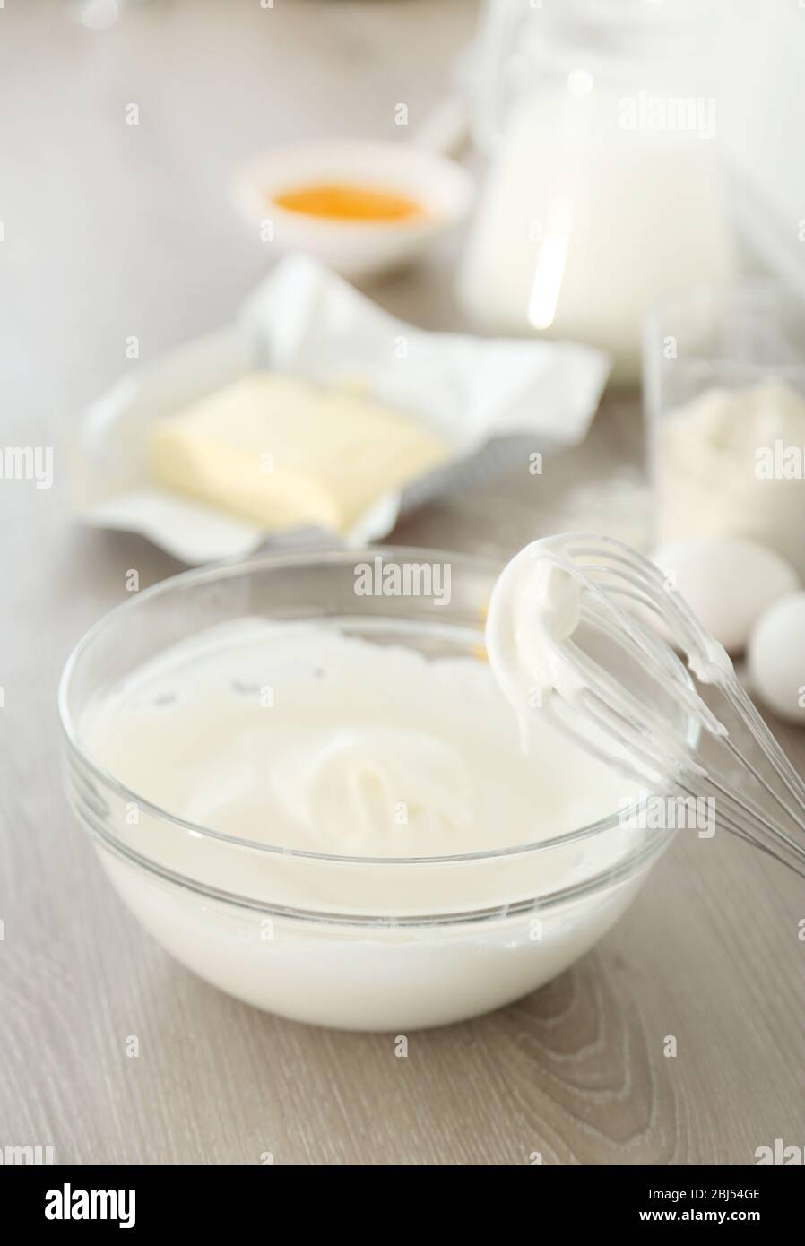 Thoroughly cook hi-res stock photography and images - Alamy