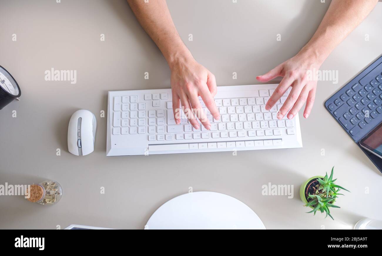 White wireless computer telework working hi-res stock photography and ...