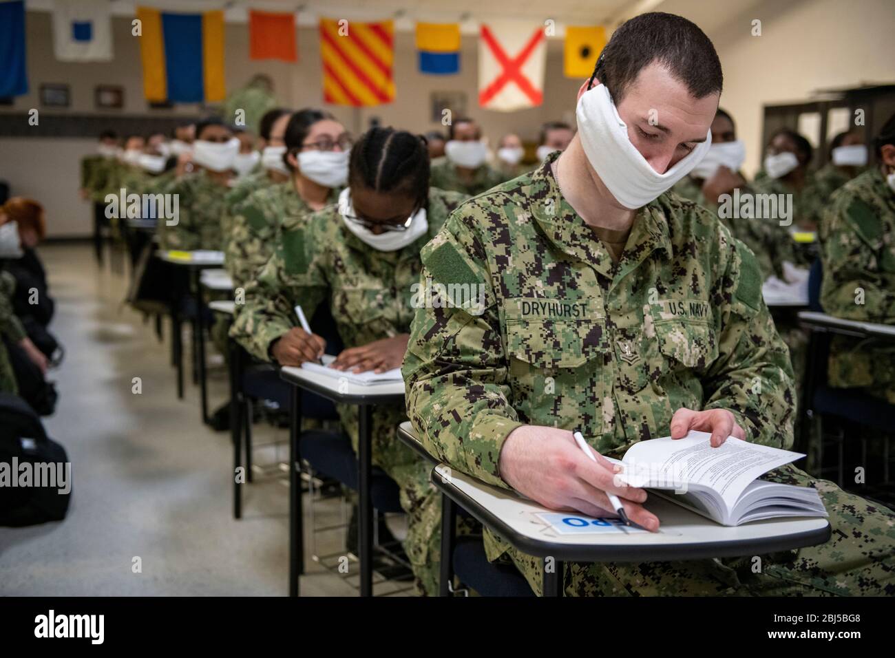 Recruit training command great lakes hi-res stock photography and ...