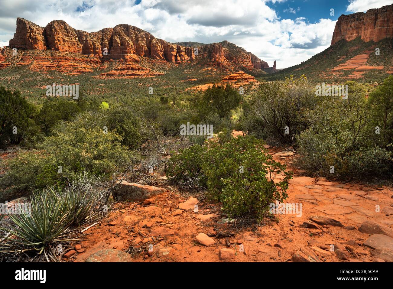 Sand stone butte and mesa formation on the hiking trail near the town ...