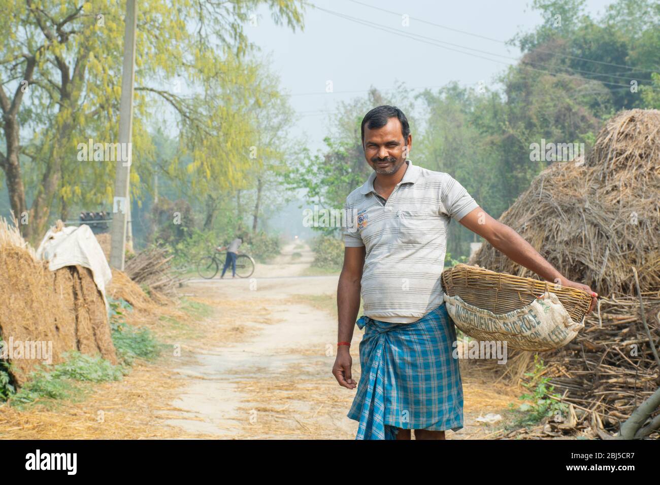 Rural indian village man hi-res stock photography and images - Alamy