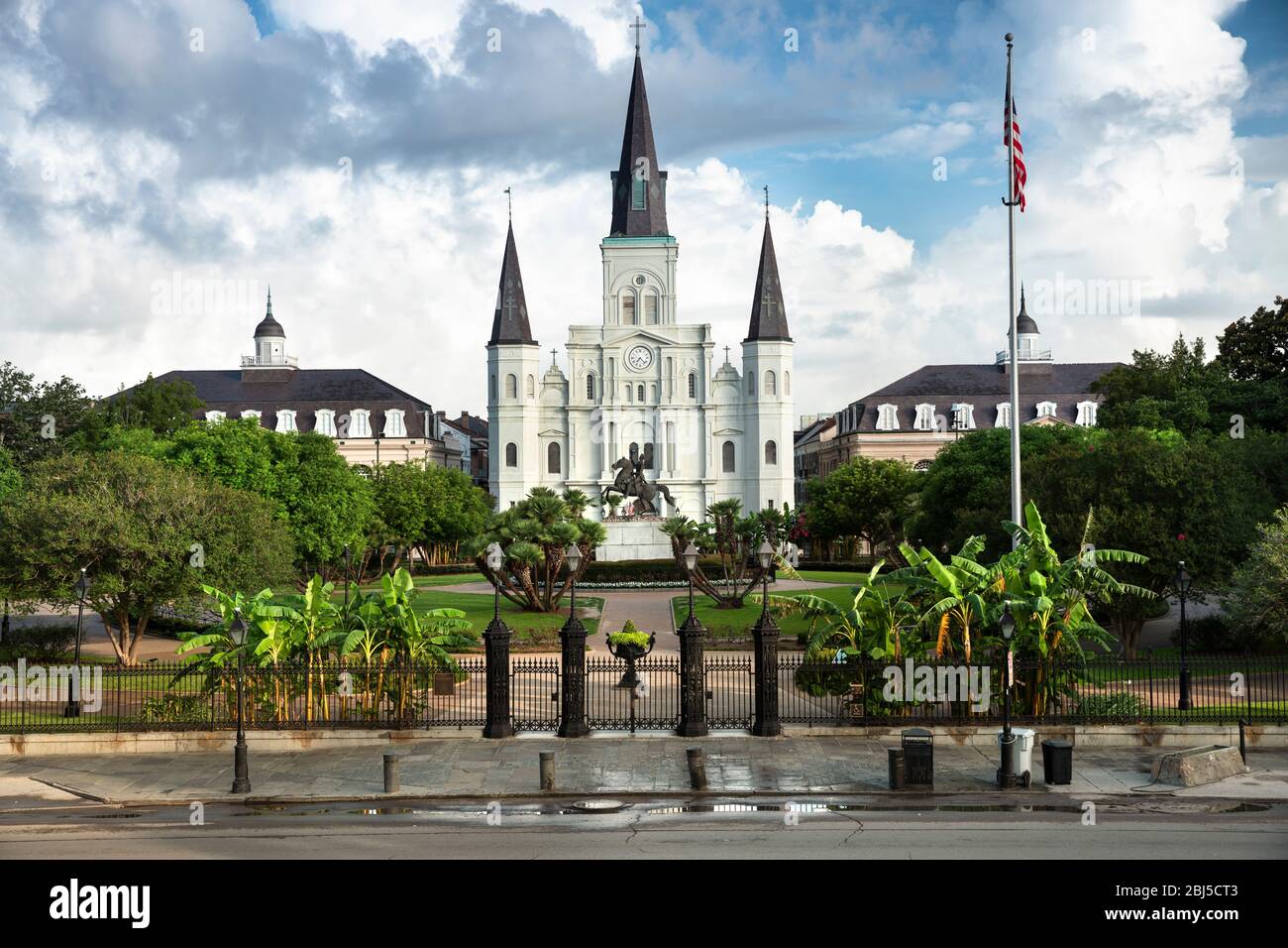 Historic St. Louis Cathedral and the statue of Andrew Jackson across ...