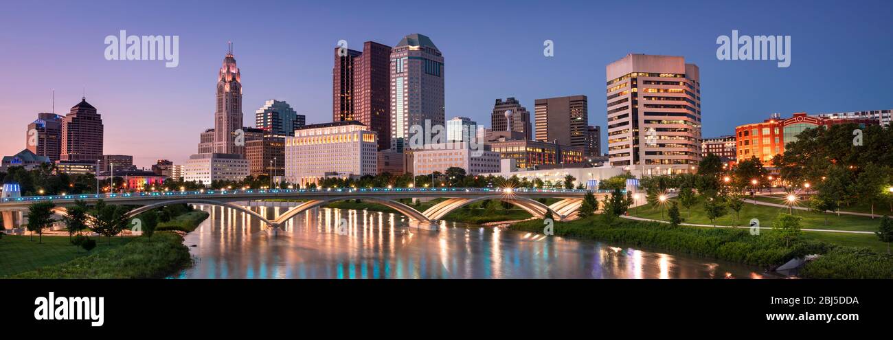 Downtown cityscape panorama looking over the Scioto River and the ...
