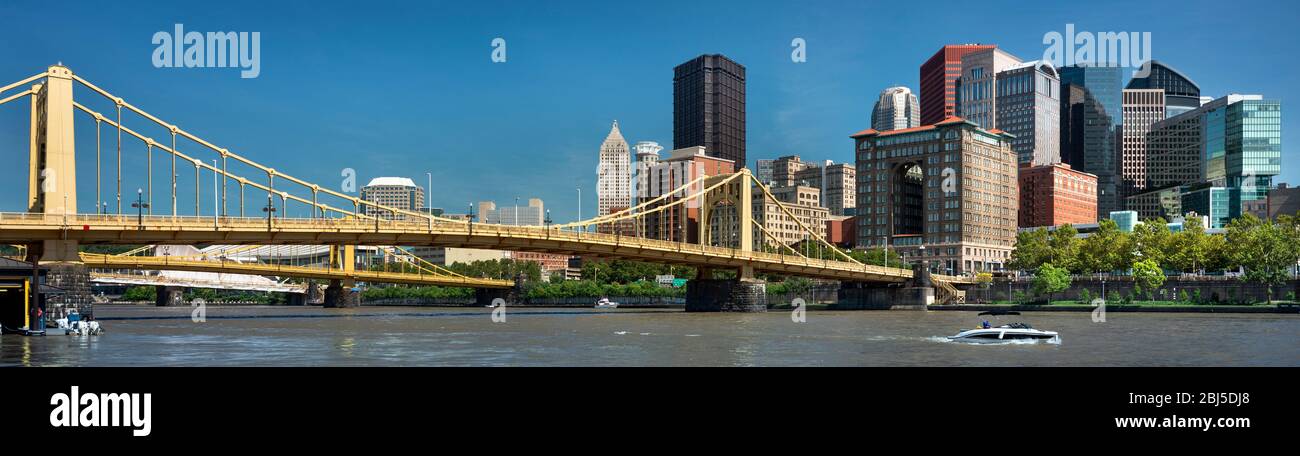 City skyline panoramic view hi-res stock photography and images - Alamy