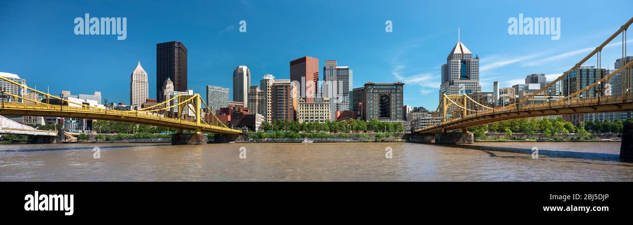 Summer day over pittsburgh hi-res stock photography and images - Alamy