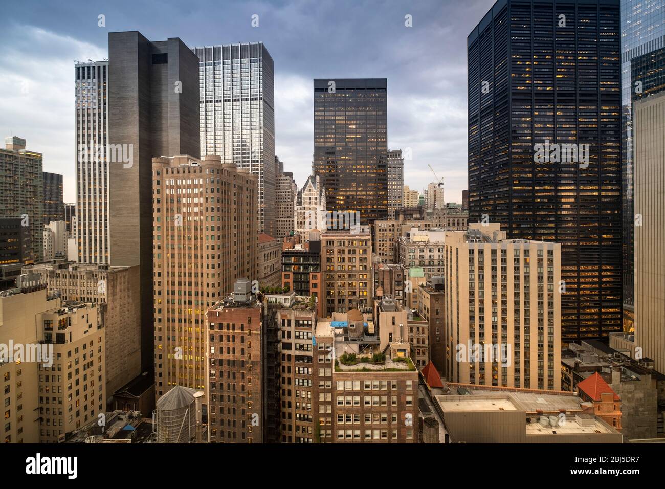Densely packed buildings and skyscrapers of the Manhattan urban skyline ...