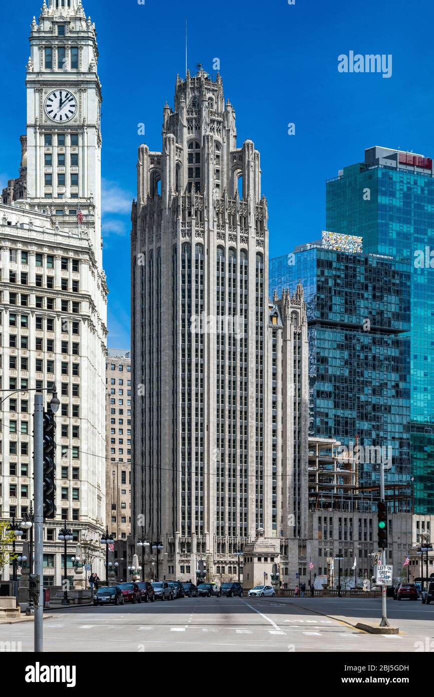 Chicago tribune building tower hi-res stock photography and images - Alamy