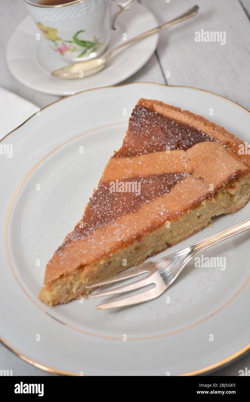 italian pastiera sweet pie from napoli city Stock Photo - Alamy