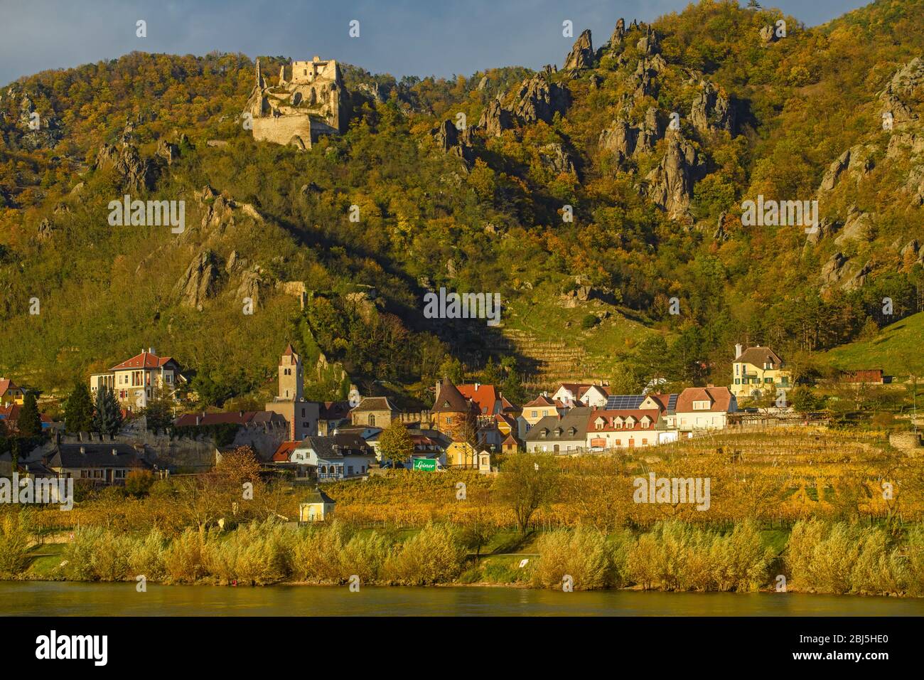 Durnstein castle hi-res stock photography and images - Alamy