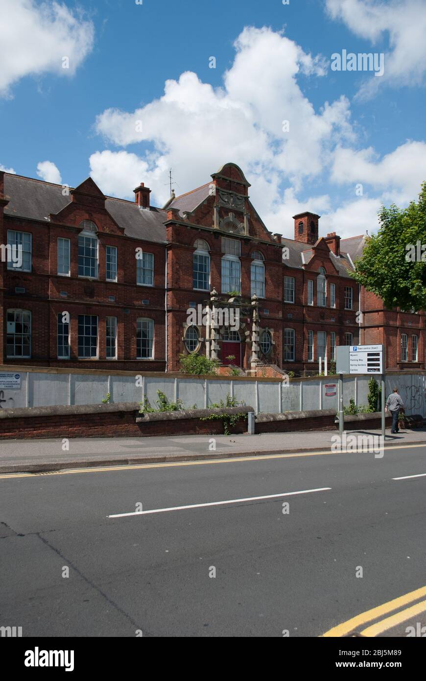 Flemish Baroque Victorian Architecture 1890s Red Brick Swindon College ...