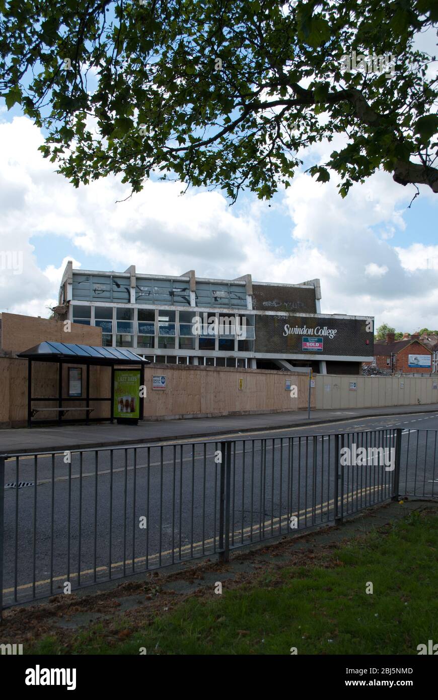 Former circus building hi-res stock photography and images - Alamy