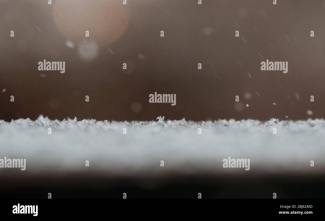 Snowflakes falling during winter storm hi-res stock photography and ...