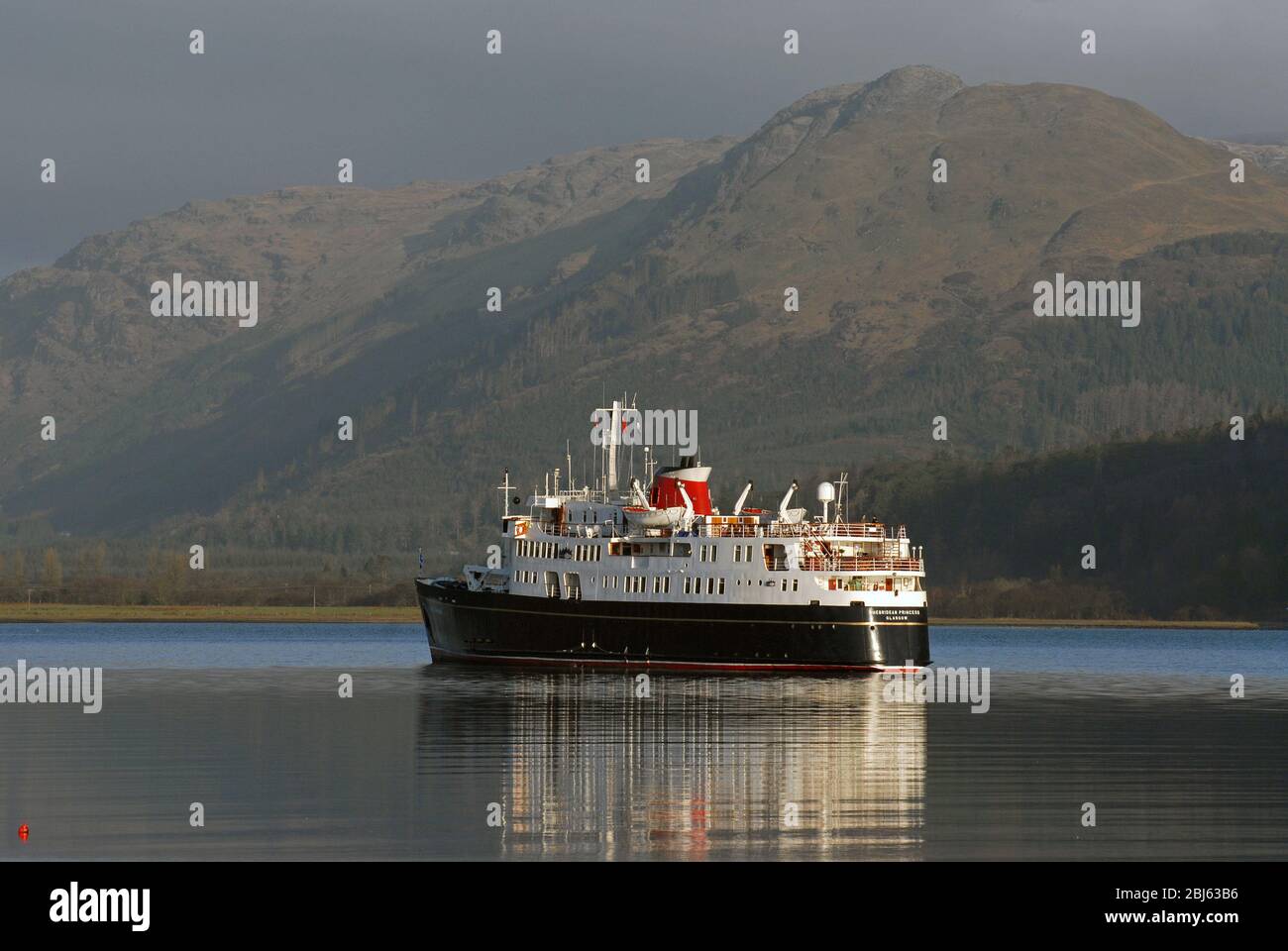 HEBRIDEAN PRINCESS in the morning tranquility of HOLY LOCH, SCOTLAND ...