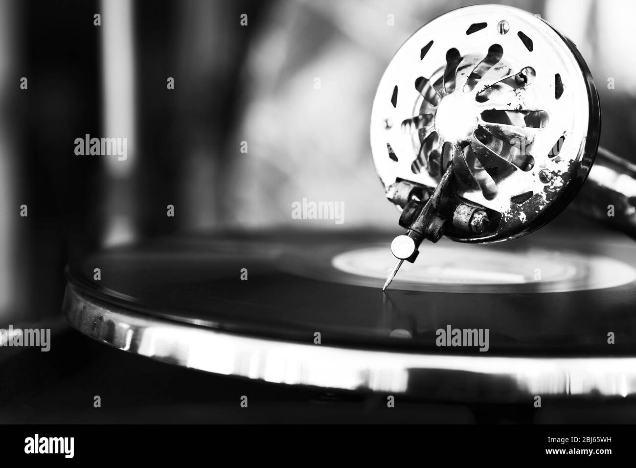 Old gramophone closeup Stock Photo - Alamy