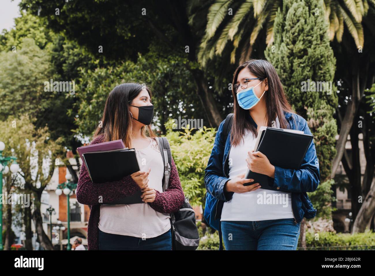 Mexican students hi-res stock photography and images - Alamy