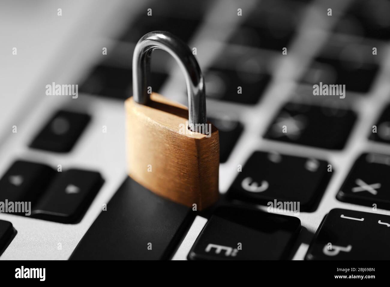 Cyber safety concept - lock on computer keyboard Stock Photo - Alamy