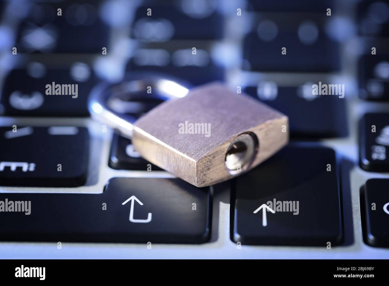 Cyber safety concept - lock on computer keyboard Stock Photo - Alamy
